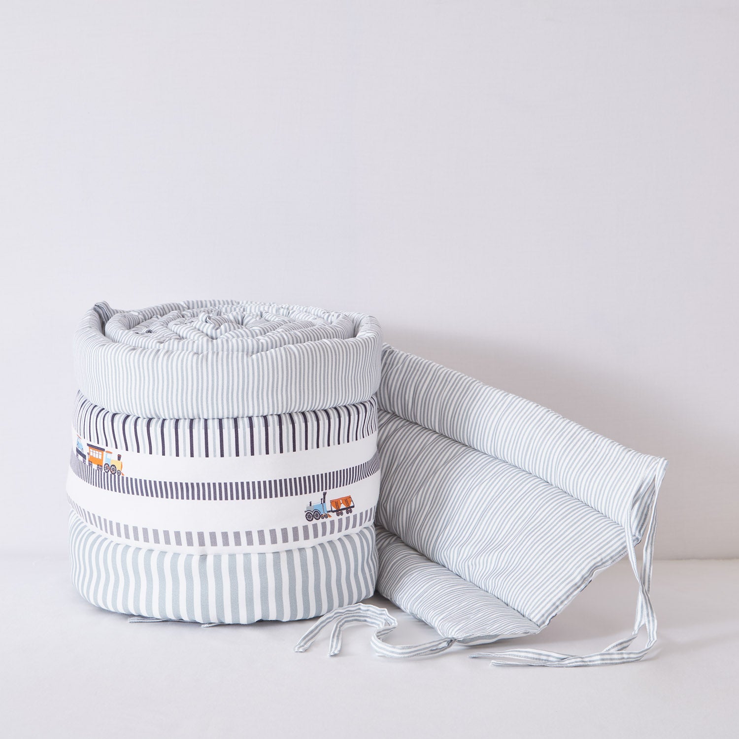 Train Cot Bumper – Annasimona Kids